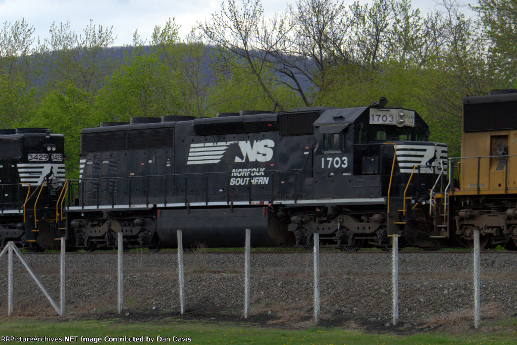 NS SD45-2 1703 as the fourth unit on 16N